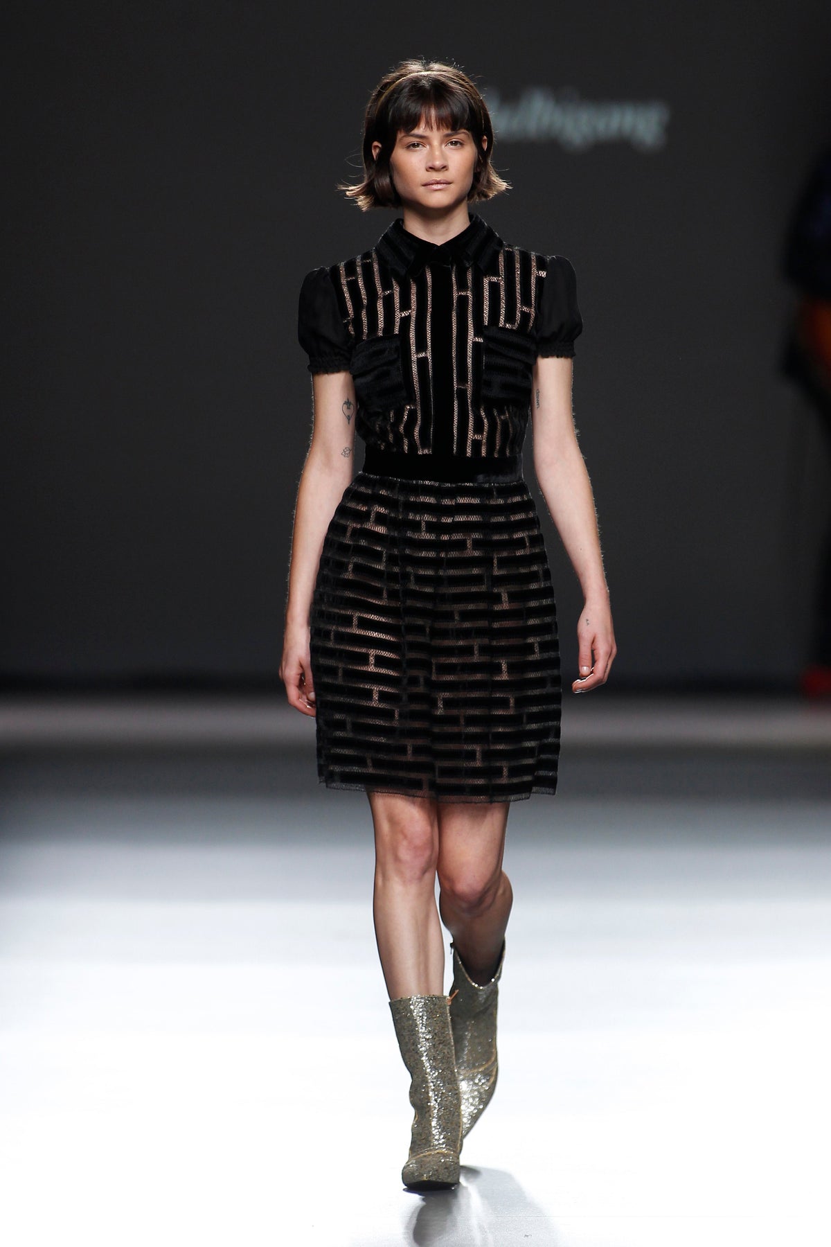 outsiders – Teresa Helbig